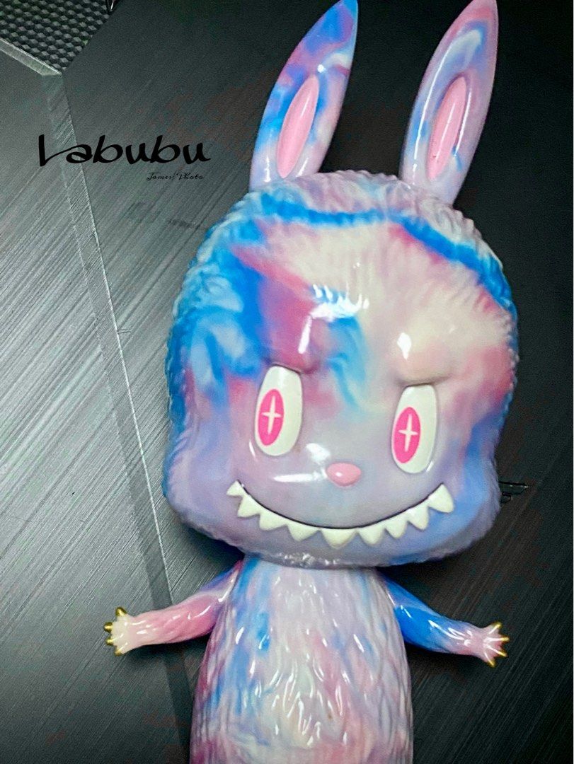 混色Labubu, 興趣及遊戲, 玩具 & 遊戲類 - Carousell