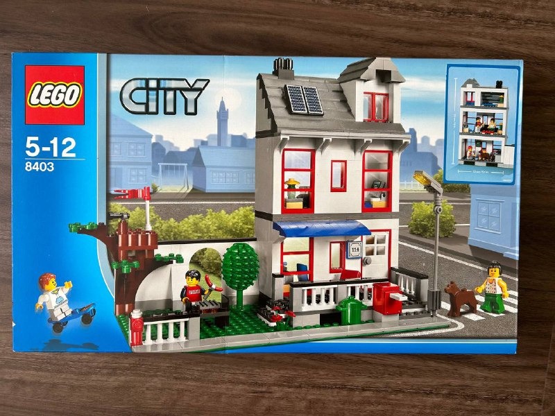 Lego 8403 City House MISB, Hobbies & Toys, Toys & Games on Carousell