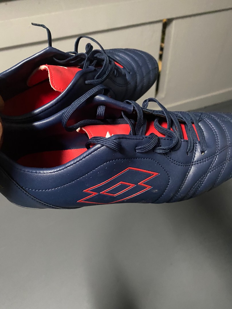 Lotto Boots, Men's Fashion, Footwear, Sneakers on Carousell