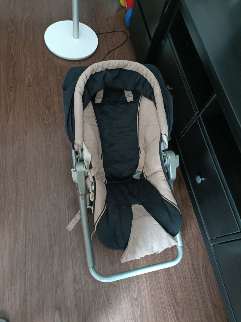 MacLaren Baby Rocker, Babies & Kids, Baby Nursery & Kids Furniture ...