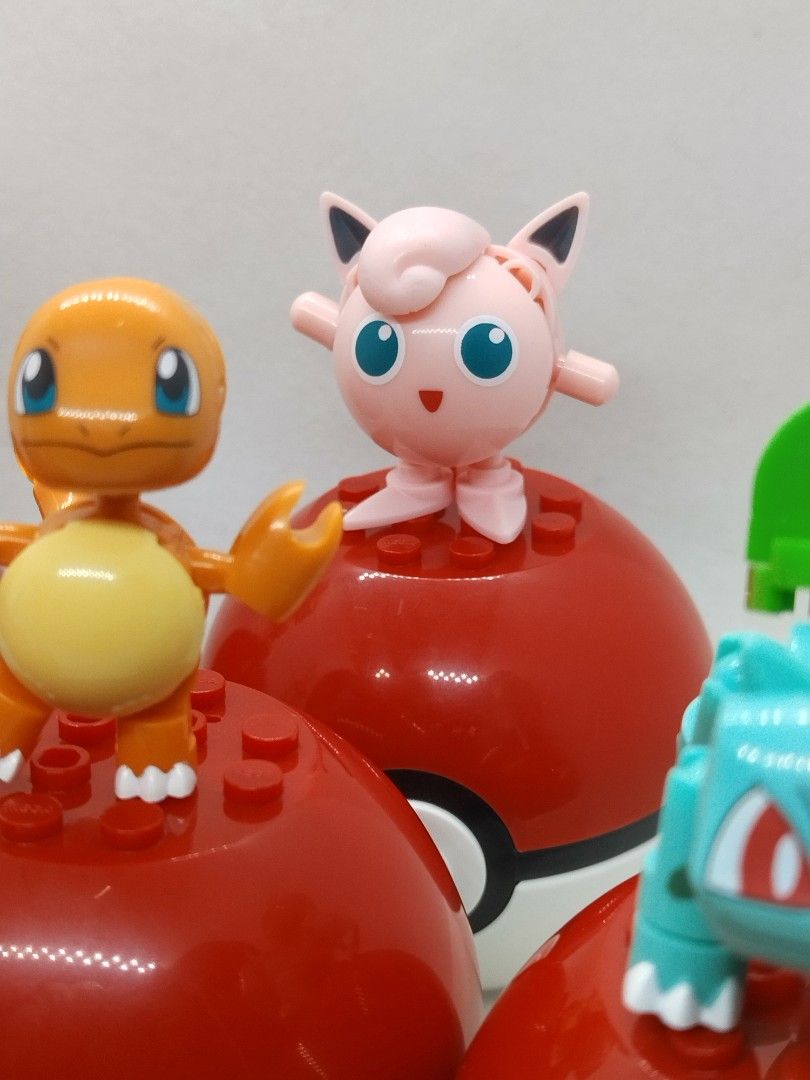 Mega Bloks - Mega Construx - Pokemon - Pokemon Minifigures & Poke Balls ...