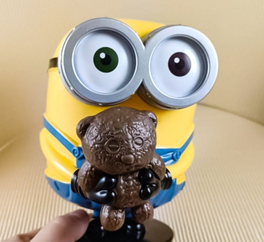 Minion coin bank (2) SET collectibles, Hobbies & Toys, Memorabilia ...