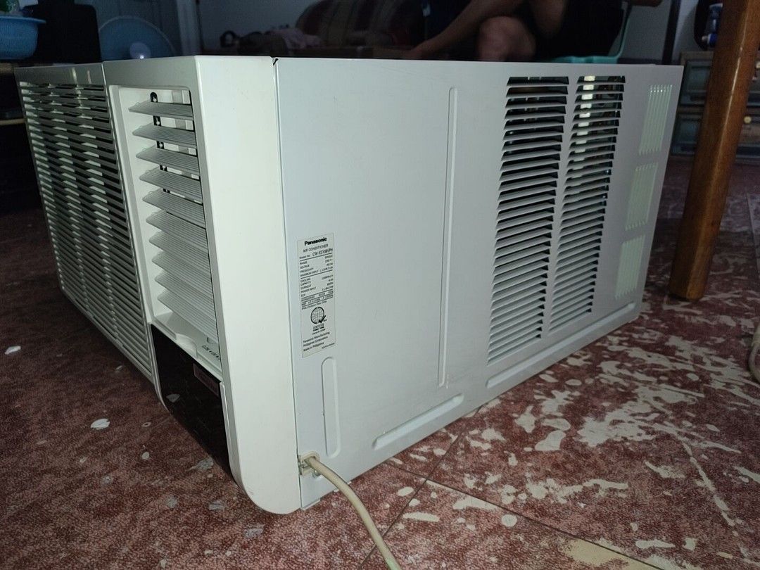 Panasonic Window Type Aircon Inverter 1HP (Bnew condition), TV & Home ...