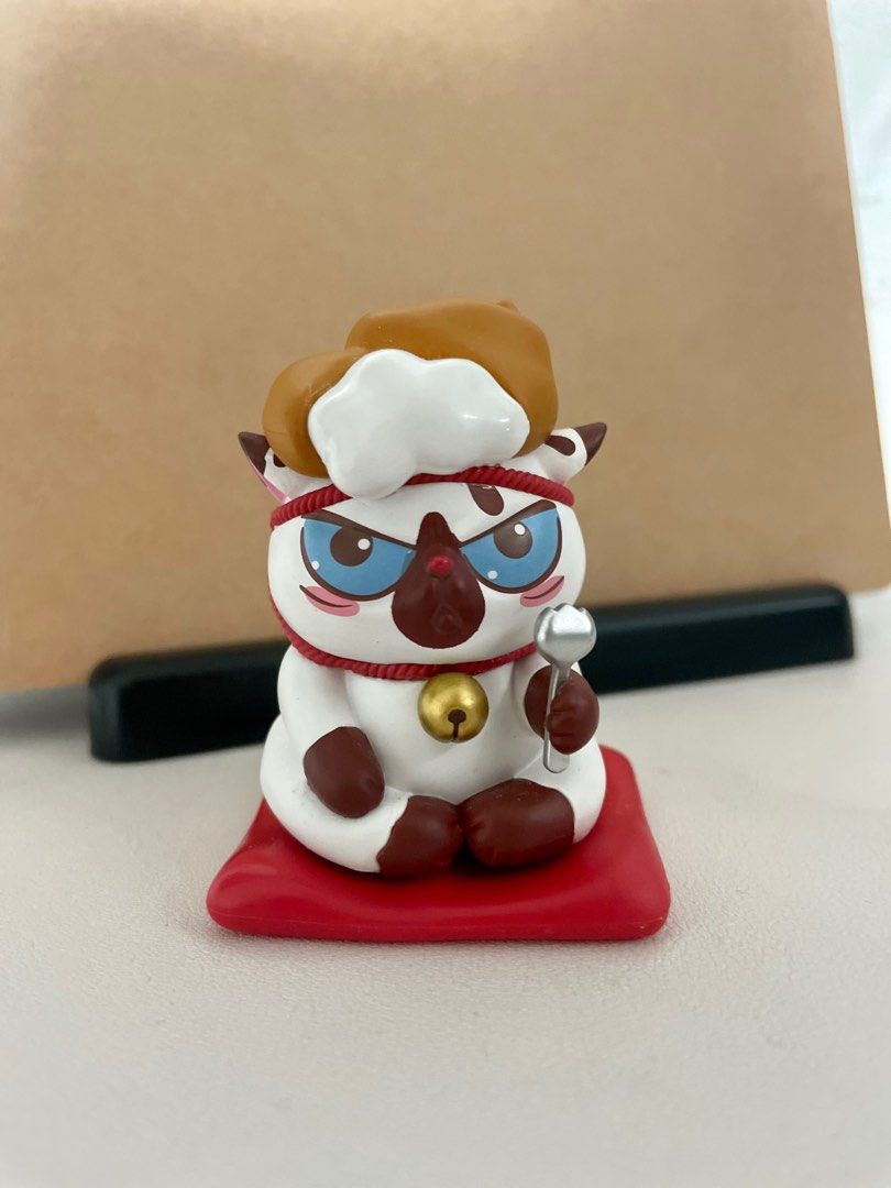 Pop Mart Cat, Hobbies & Toys, Toys & Games on Carousell