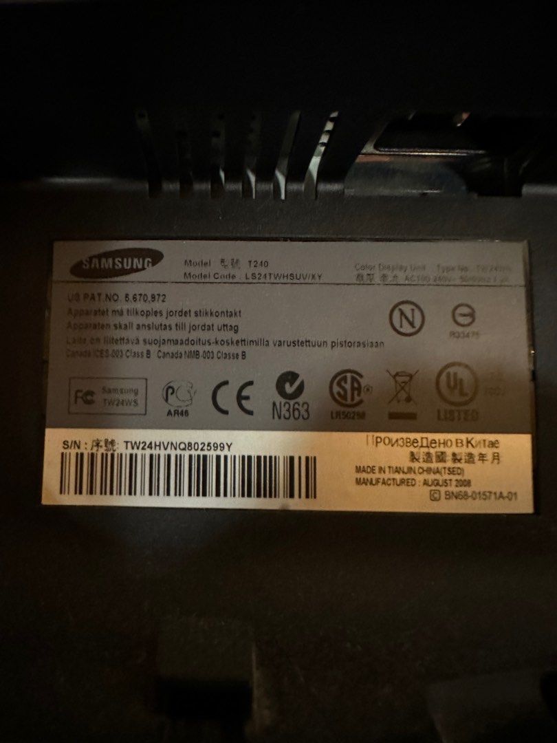 Samsung 24” monitor, Computers & Tech, Desktops on Carousell
