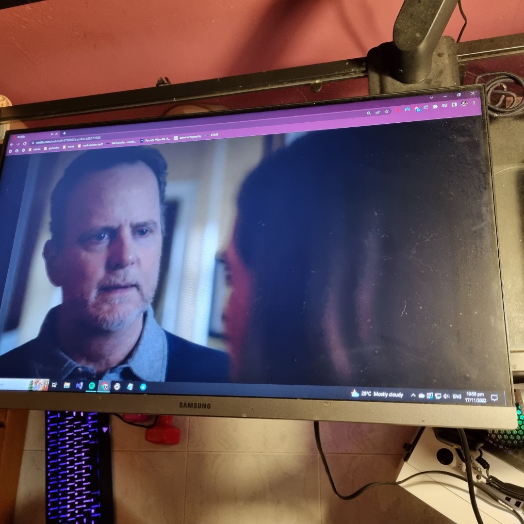 Samsung monitor 24 inch (for monitor arm), Computers & Tech, Parts ...