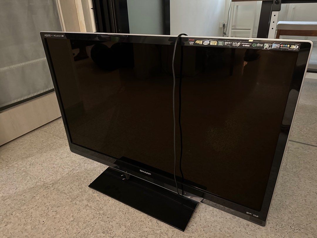 Sharp Aquos 39” LCD TV, TV & Home Appliances, TV & Entertainment, TV on ...