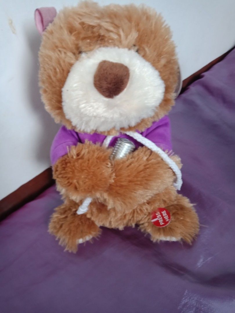 Singing bear, Hobbies & Toys, Toys & Games on Carousell