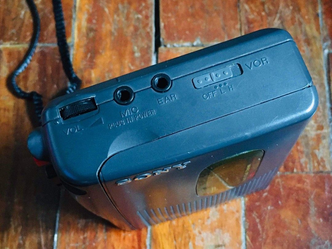 SONY Walkman Cassette Player Recorder Fully Working, Audio, Portable ...