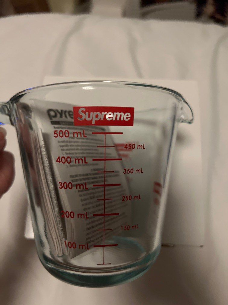 Supreme 2 Cup Measuring Cup, TV & Home Appliances, Kitchen Appliances ...