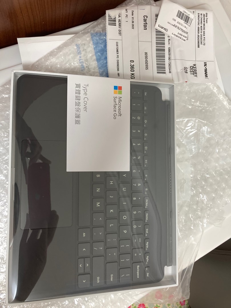 Surface Go Keyboard Type Cover Model 1840 (Black), Computers & Tech ...