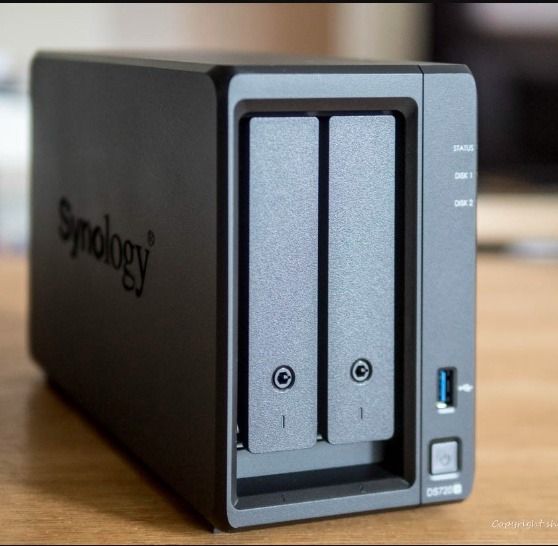 Synology DS720+ NAS w/ 2x Seagate Ironwolf NAS 4TB drives, Computers ...