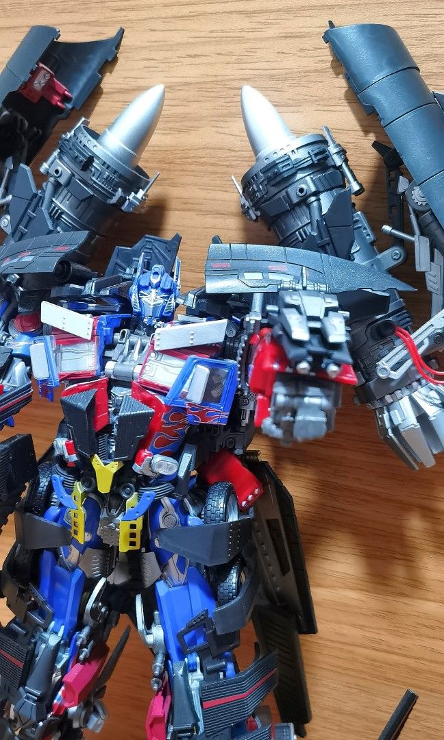 Transformers JetWing Optimus Prime (MasterPiece Movie MPM 04 Optimus ...
