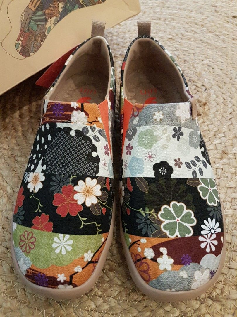 uin Art Travel Shoes "Hana" (Canvas) Brand New!, Women's Fashion ...