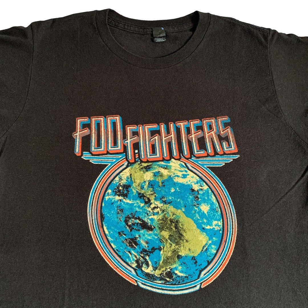 Vintage Foo Fighters Band Tee Shirt, Men's Fashion, Tops & Sets ...