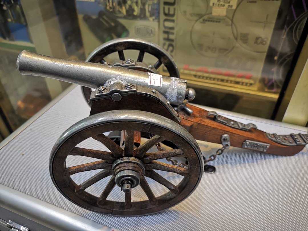Vintage Handcrafted Cannon Display Model, Hobbies & Toys, Memorabilia ...