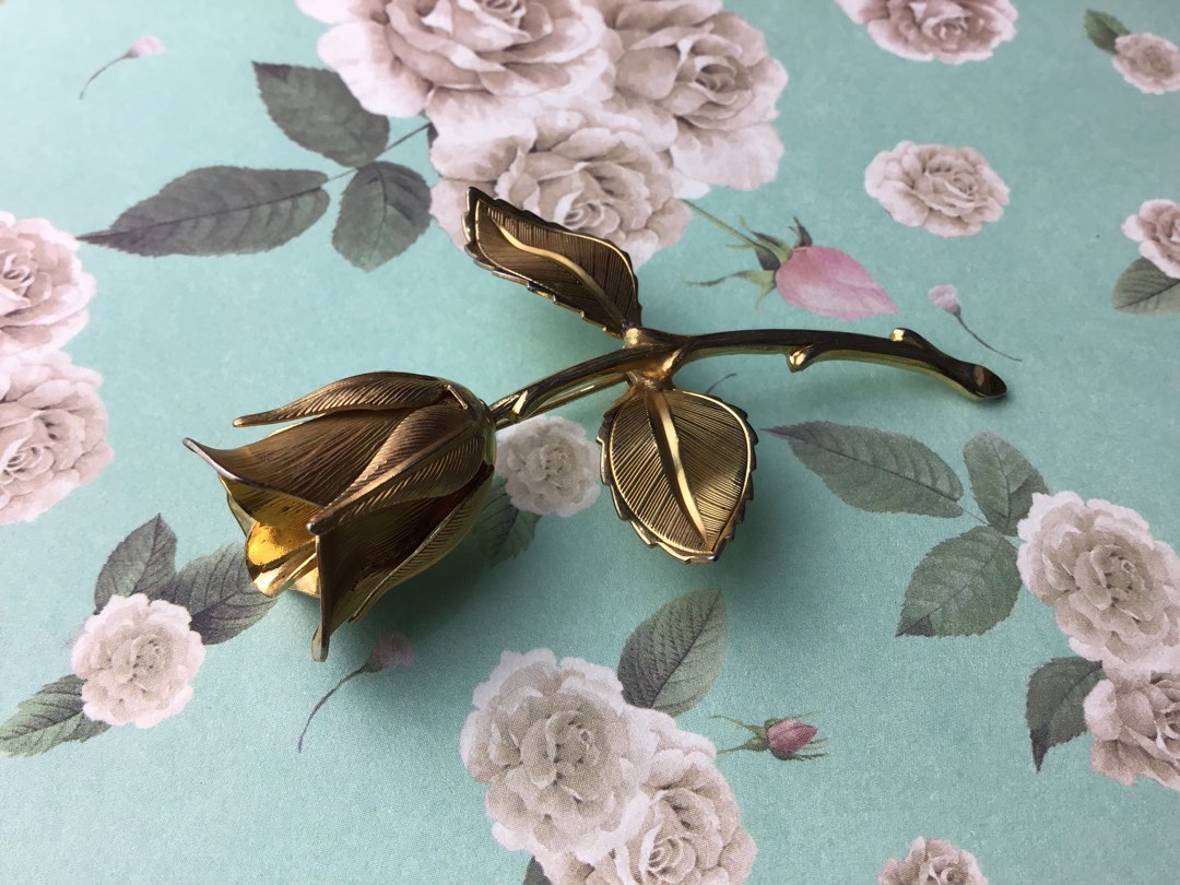 Vintage Rose Brooch, Women's Fashion, Jewelry & Organizers, Brooches on ...