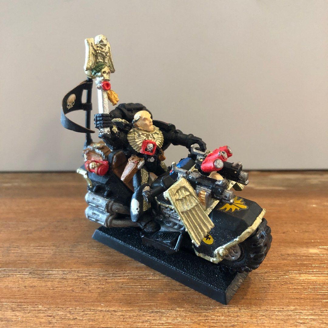 Warhammer 40K 2nd Edition - assorted Space Marie Miniatures, Hobbies ...