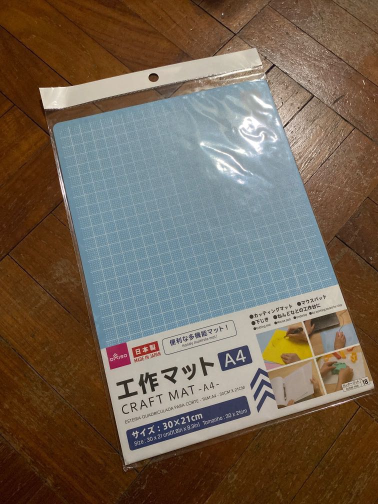 wts / lfb - daiso craft mat cutter mat a4 sky / light blue, Hobbies ...