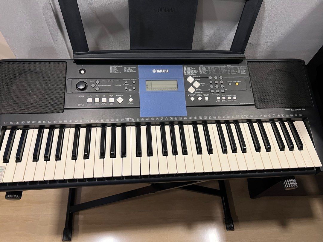 Yamaha Keyboard PSR-E333, Hobbies & Toys, Music & Media, Musical ...