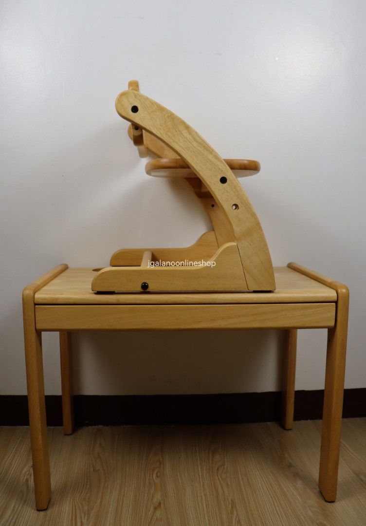 Yamatoya Buono Amice Kid's Table and Chair Study Table Montessori ...