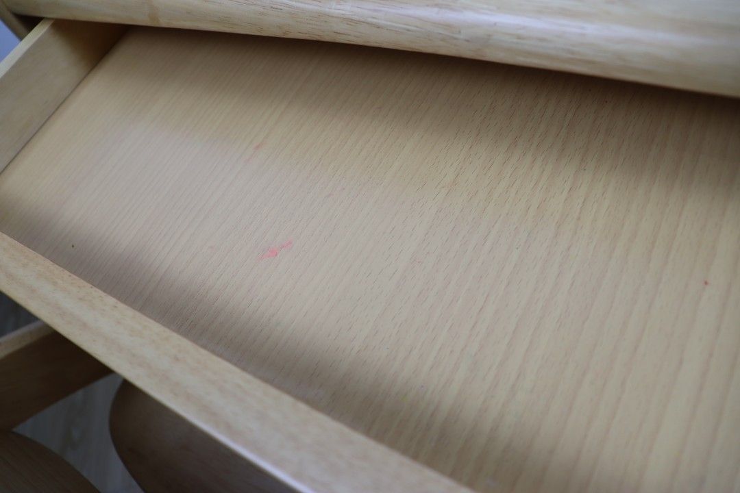 Yamatoya Buono Amice Kid's Table and Chair Study Table Montessori ...