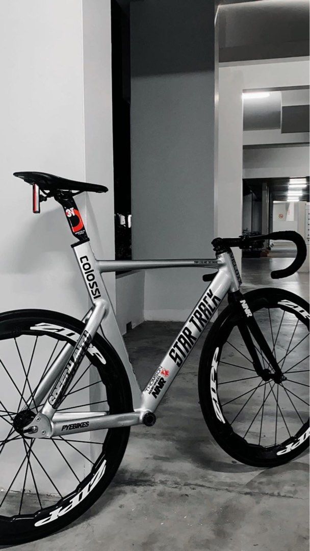 Zipp 454 NSW Carbon Fibre track fixie wheelset oem, Sports Equipment ...