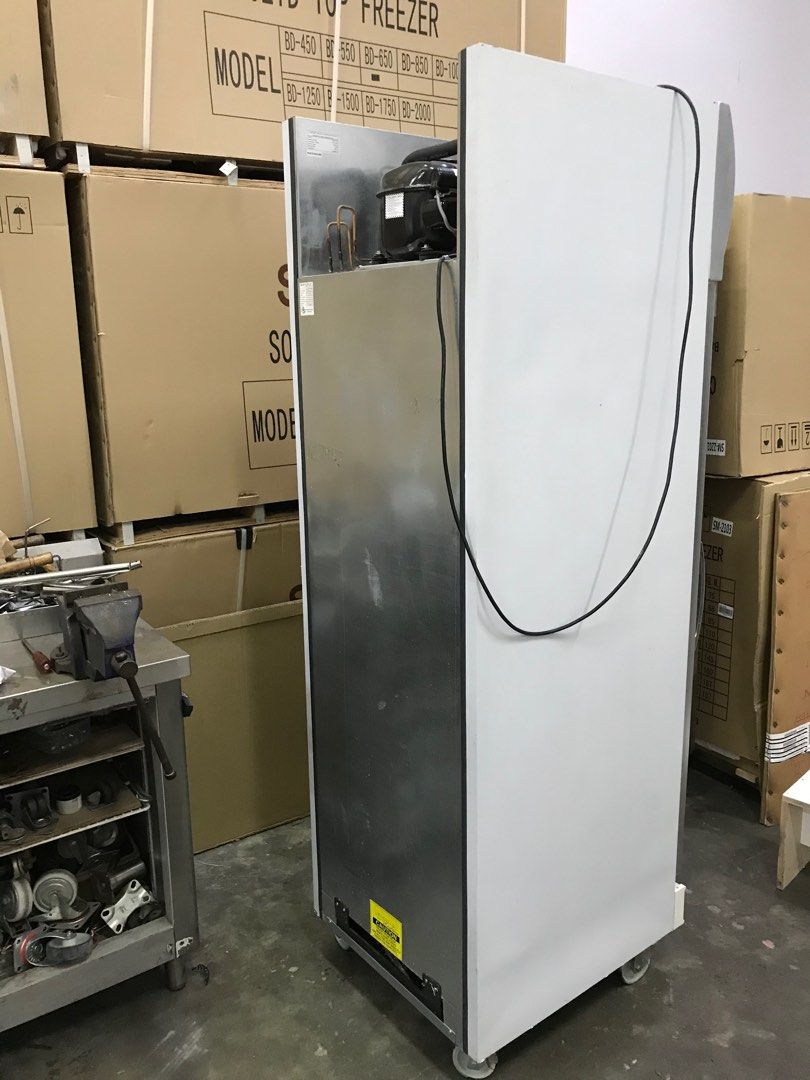 1-Door Glass Chiller, TV & Home Appliances, Kitchen Appliances ...