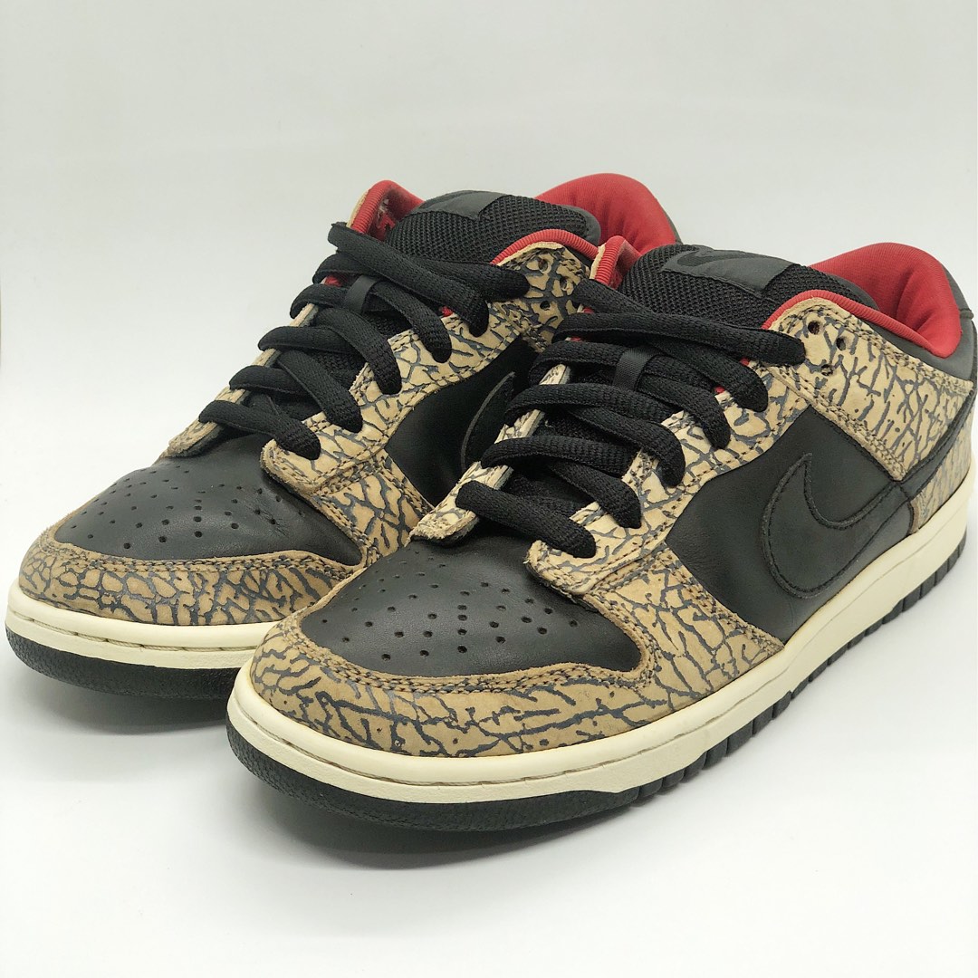 2002 Black Cement Supreme SB Dunk Low Pro, Men's Fashion, Footwear ...