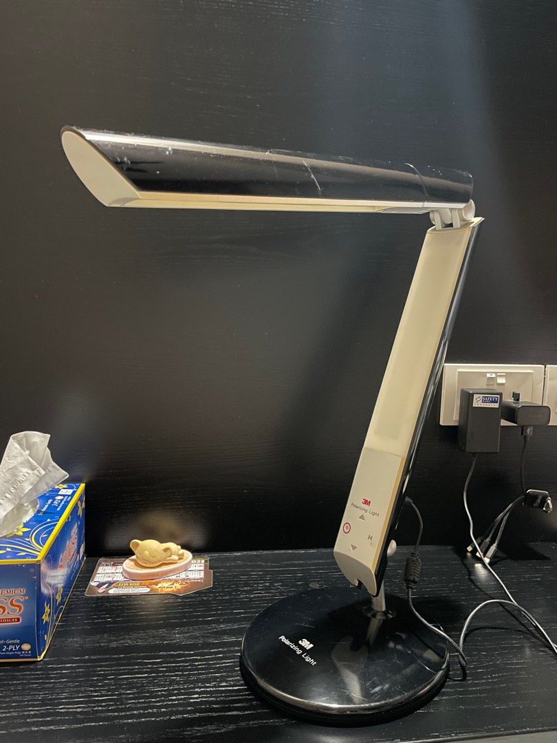 3m polarizing light / table lamp, Furniture & Home Living, Lighting ...
