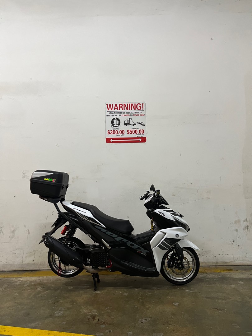 aerox rim, Motorcycles, Motorcycle Accessories on Carousell