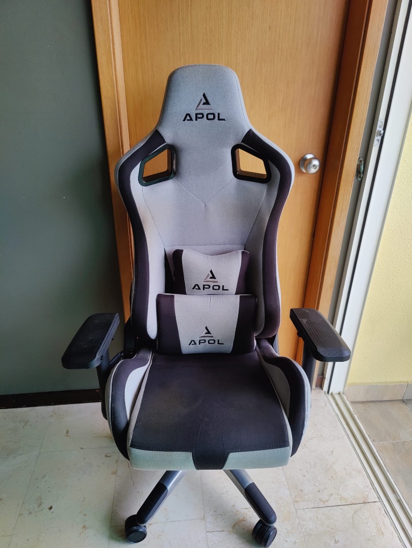 APOL Kraken Gaming CHair, Furniture & Home Living, Furniture, Chairs on ...