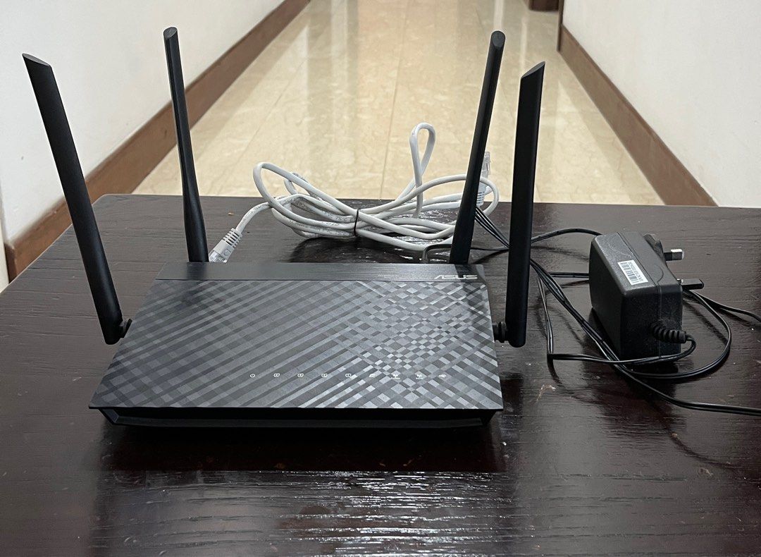 ASUS 1200 router, Computers & Tech, Parts & Accessories, Networking on ...