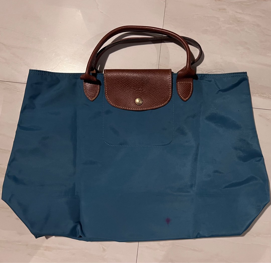 Authentic LongChamp handbag no zipper, Women's Fashion, Bags & Wallets ...
