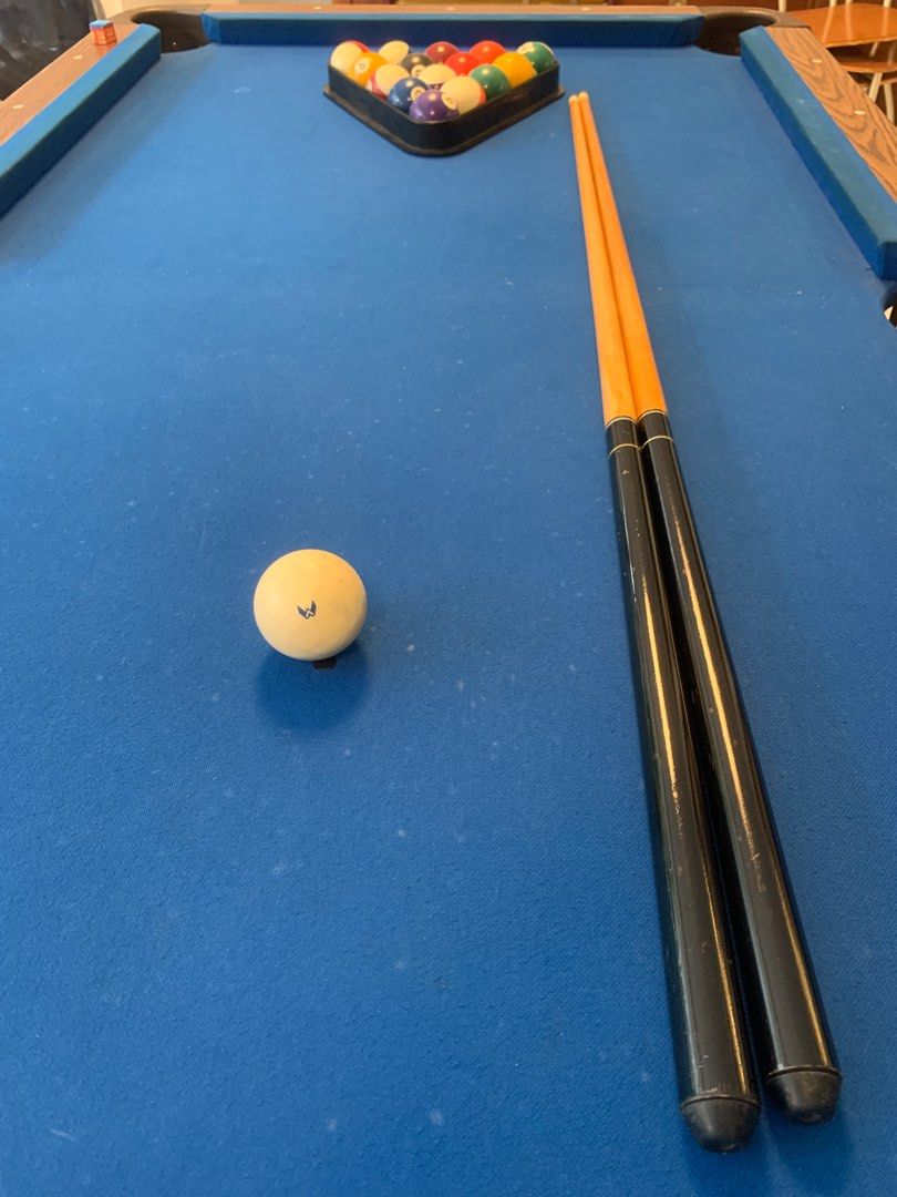 Billiard table with balls and 2 poles, Sports Equipment, Sports & Games ...