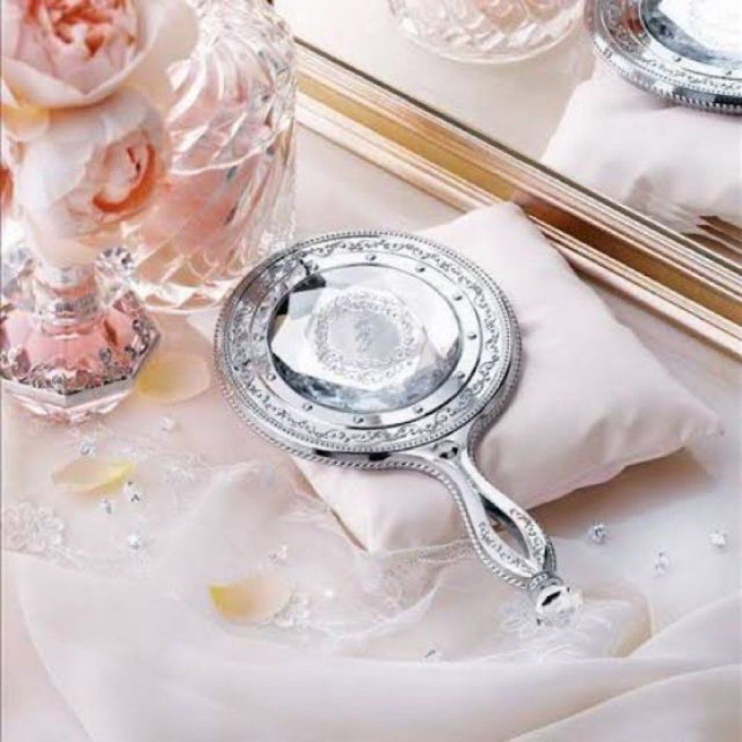 [Brand New] Jill Stuart Beauty Hand Mirror, Furniture & Home Living ...