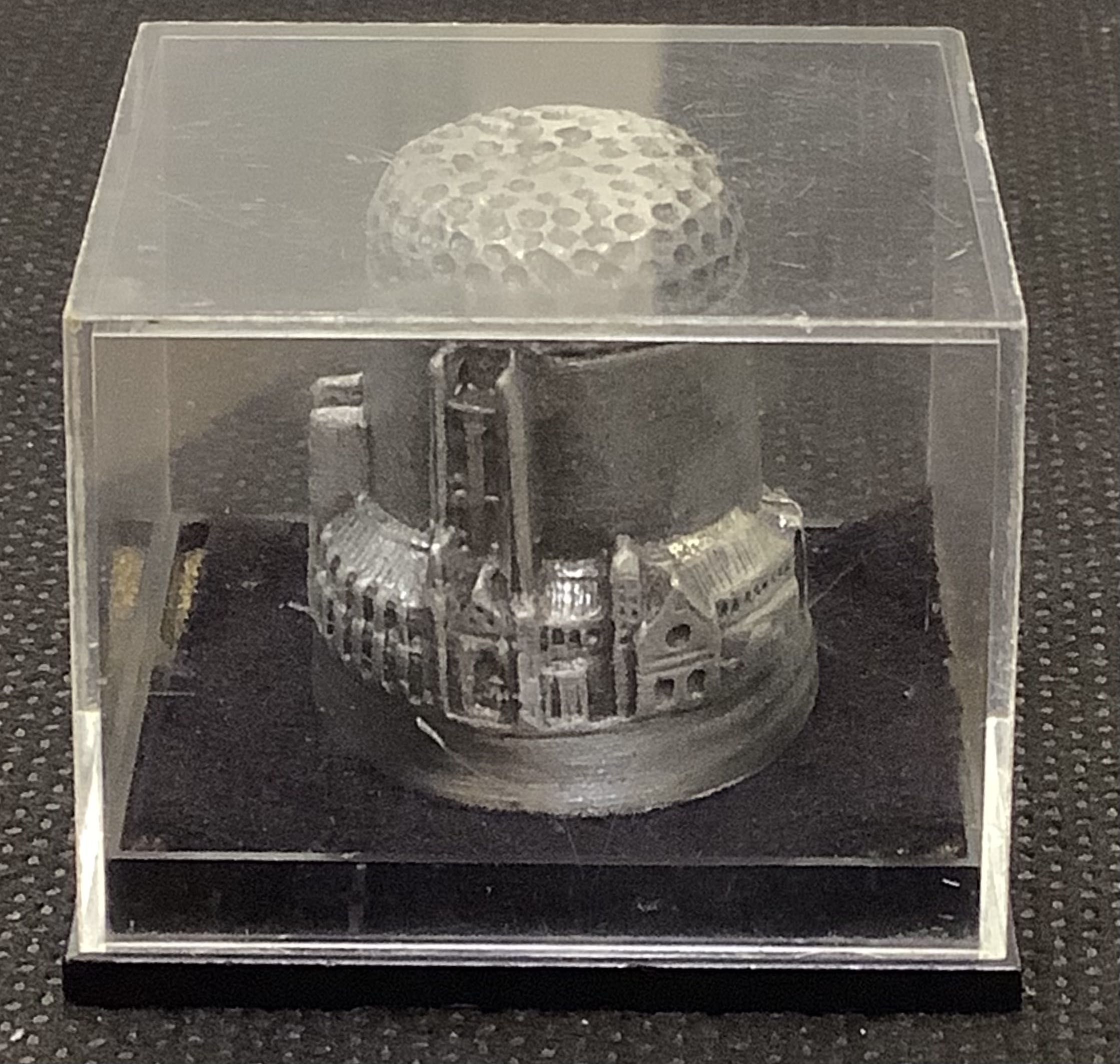 Canterbury Cathedral Thimble, Hobbies & Toys, Collectibles ...