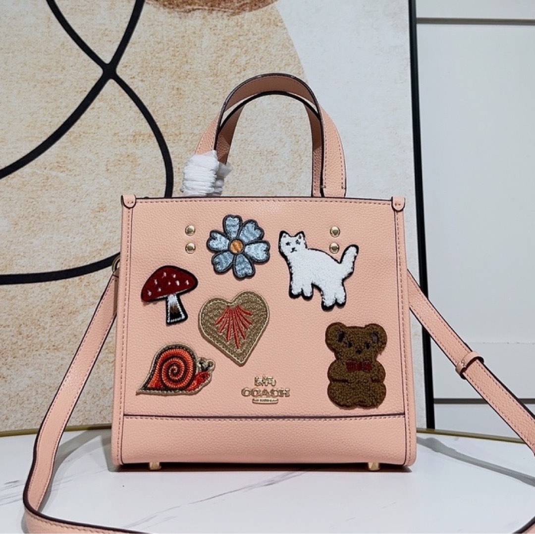 Coach Dempsey Patches Tote Sling Bag, Women's Fashion, Bags & Wallets ...