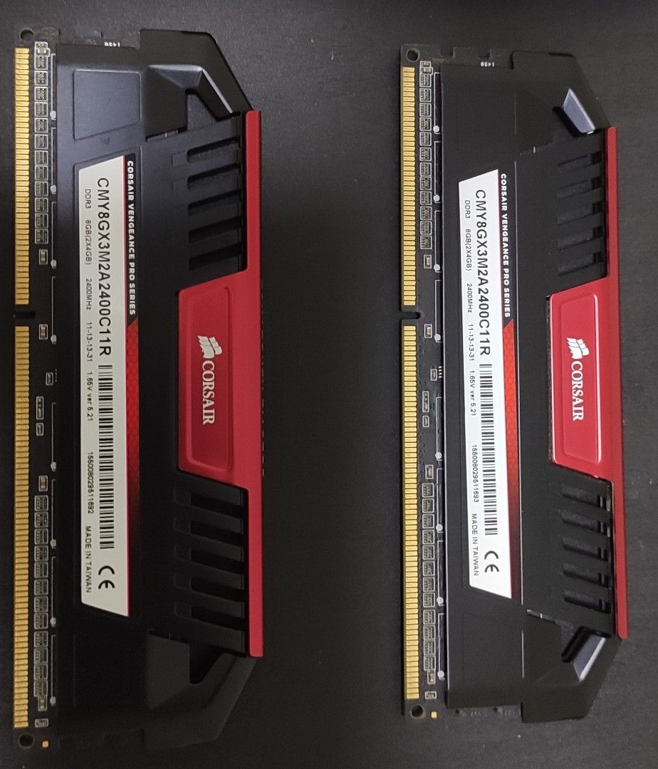Corsair 4GB DDR3 RAM 2400Mhz x2, Computers & Tech, Parts & Accessories ...