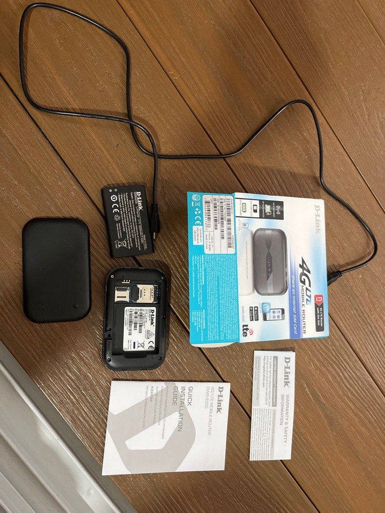 D-link mobile router DWR-932C with warranty, Mobile Phones & Gadgets, Other Gadgets on Carousell