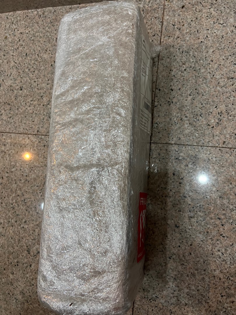 Excel’s retractable hanging system for wardrobe, Furniture & Home ...