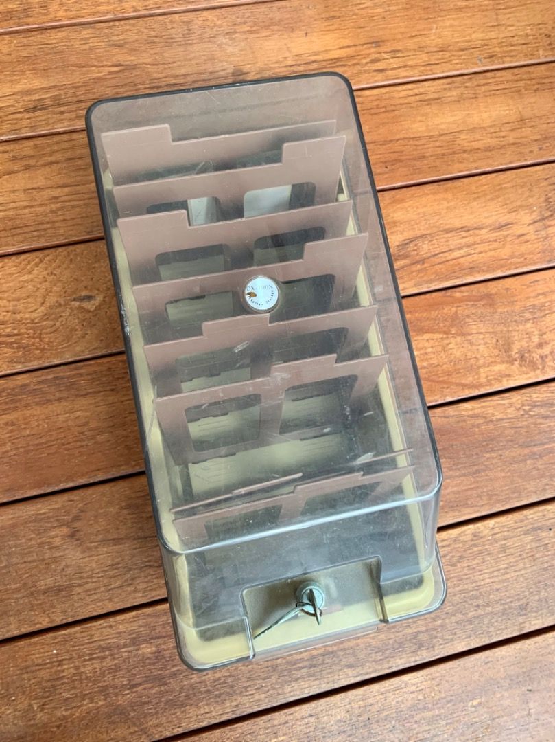 Floppy disk container with key & labels, Computers & Tech, Parts ...