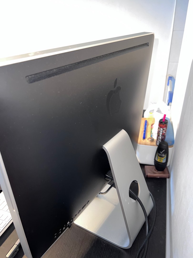 imac 2007 , Computers & Tech, Laptops & Notebooks on Carousell