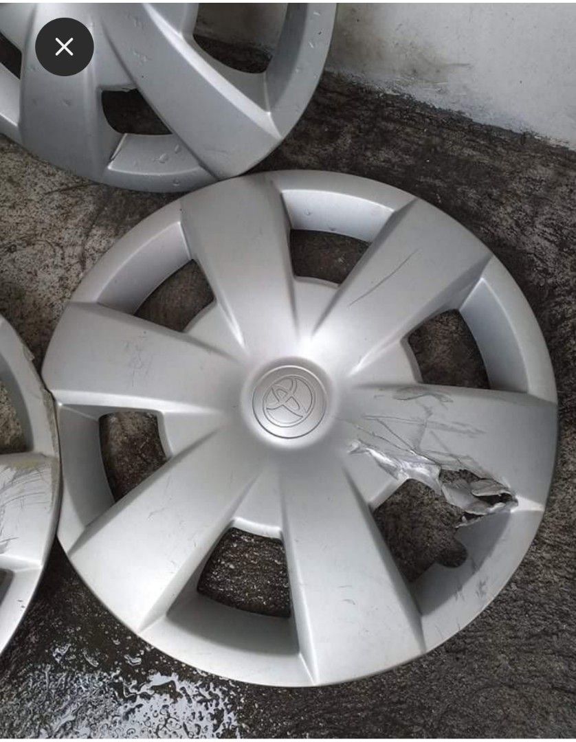Innova J model 2008 Hubcap/Center cap, Car Parts & Accessories, Mags ...