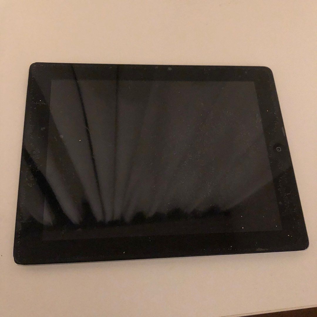 iPad Gen 2, Mobile Phones & Gadgets, Tablets, iPad on Carousell