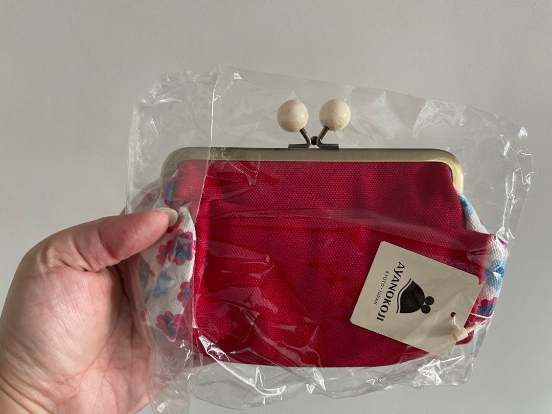 Ready stock! Japan limited Ayanokoji milk girl purse/ pouch, Women's ...