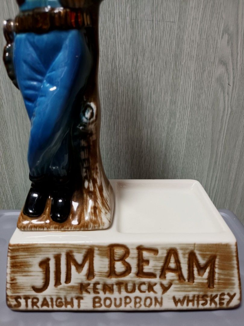 JIM BEAM Whiskey Bottle Stand Display, Hobbies & Toys, Memorabilia ...