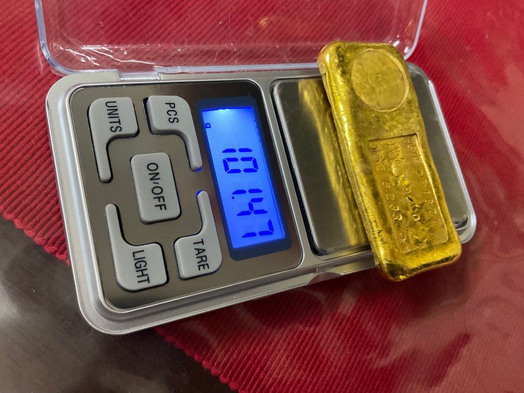 Jongkong Emas Antik (Topi tinggi), Antique Gold Ingot (High hat ...