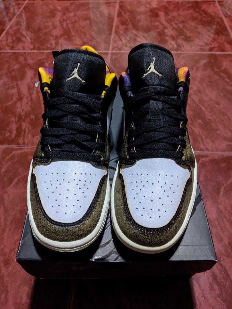Jordan 1 Low 'Wear Away Onyx', Men's Fashion, Footwear, Sneakers on ...