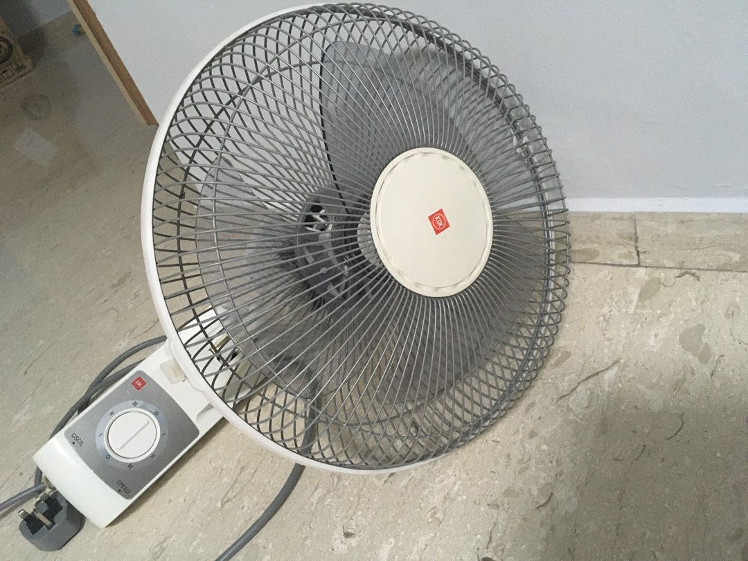 KDK Wall Fan 30cm, Furniture & Home Living, Lighting & Fans, Fans on ...
